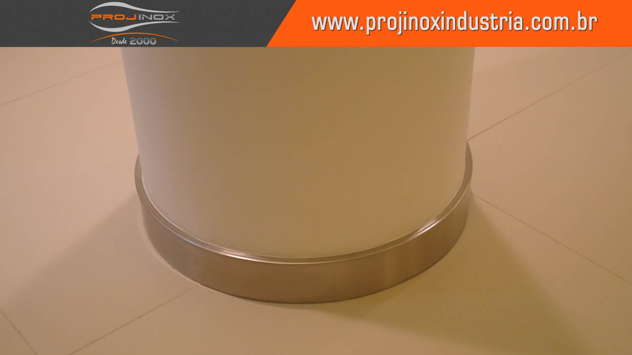 Rodapé inox